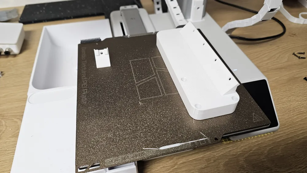 A1 Mini Z軸用BMCUホルダー 作成者： Dan MakerWorld：無料3Dモデルをダウンロード