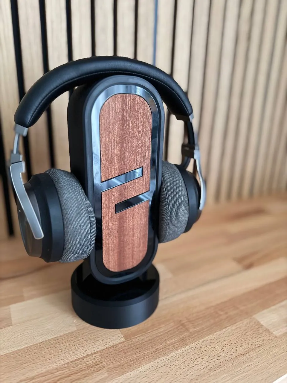 Headset - Stand by 3DSlash MakerWorld: Download Free 3D Models