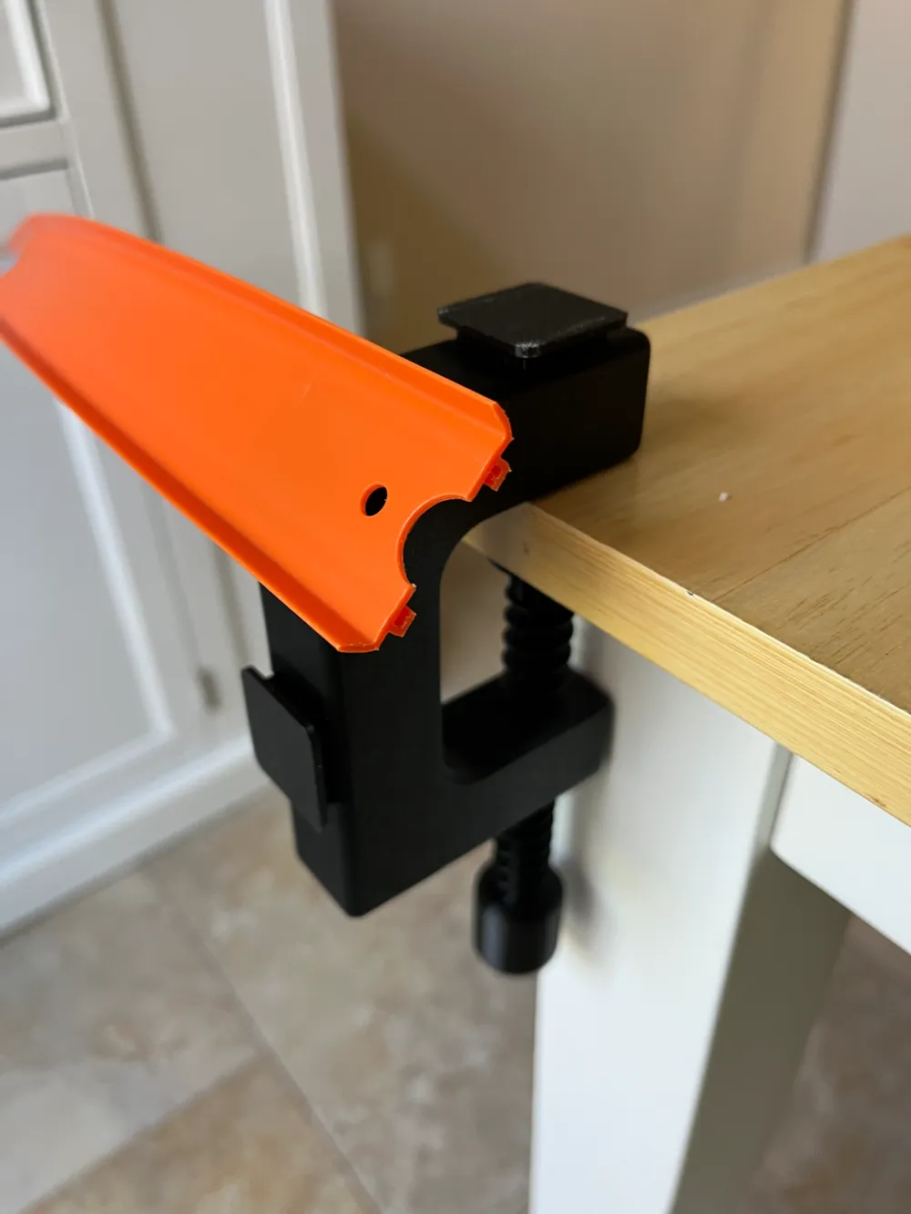 Car Race Track Clamp by EngWorks MakerWorld: Download Free 3D Models