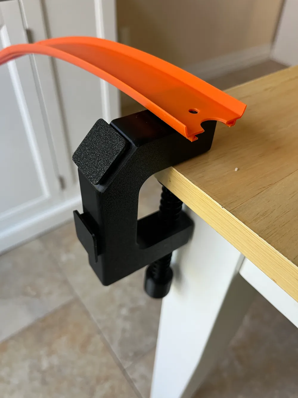 Car Race Track Clamp by EngWorks MakerWorld: Download Free 3D Models