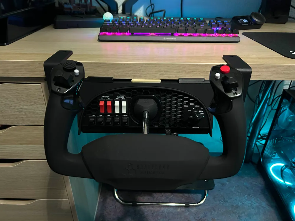 Honeycomb Alpha & Bravo under desk mount(Improved) by DeWarePeb ...