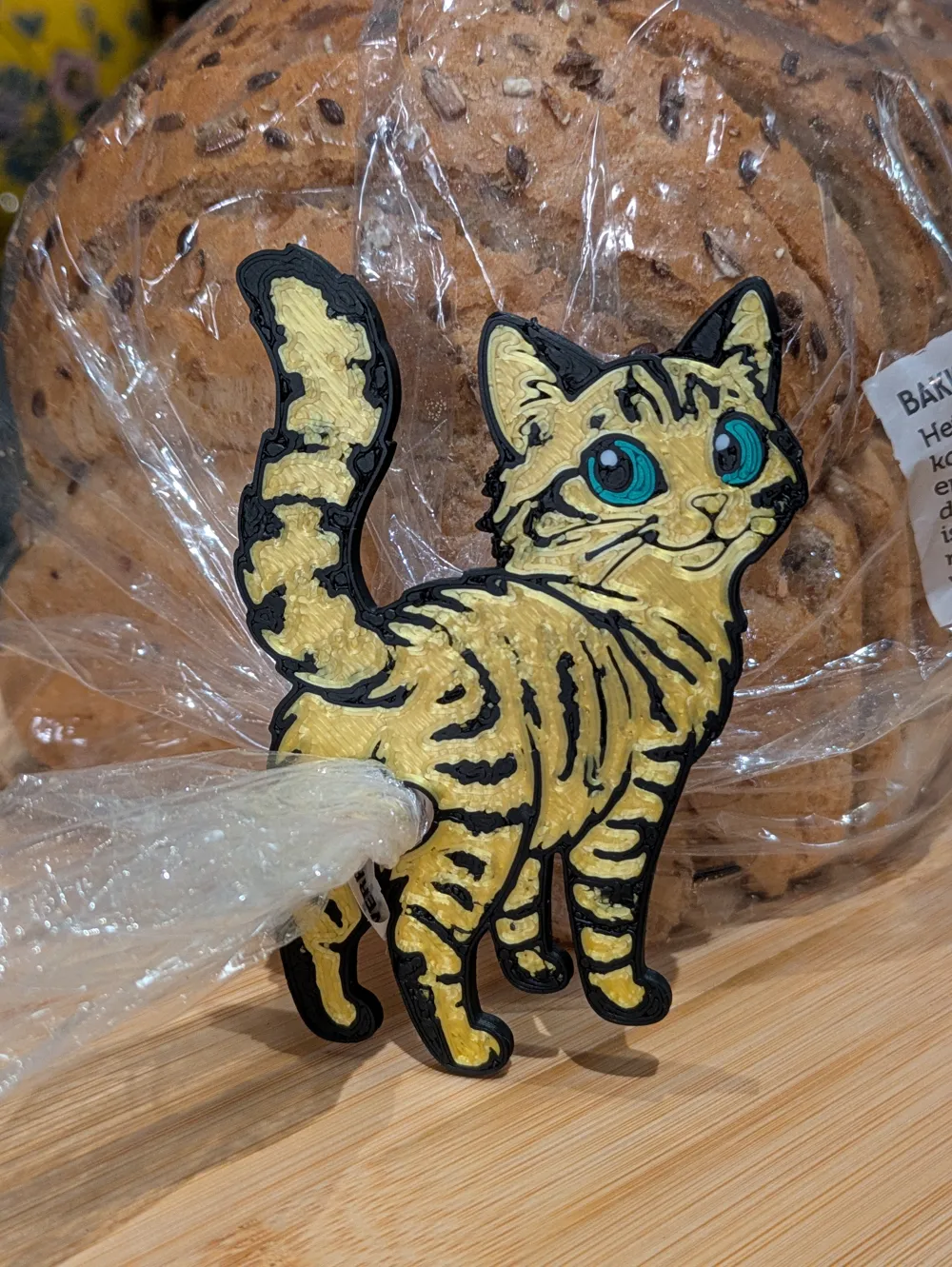 Tabby Cat Bread Bag Clip - Free 3D Print Model - MakerWorld