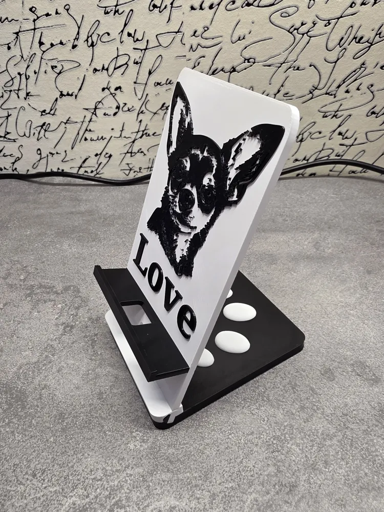 Chihuahua Phone Stand - Free 3D Print Model - MakerWorld