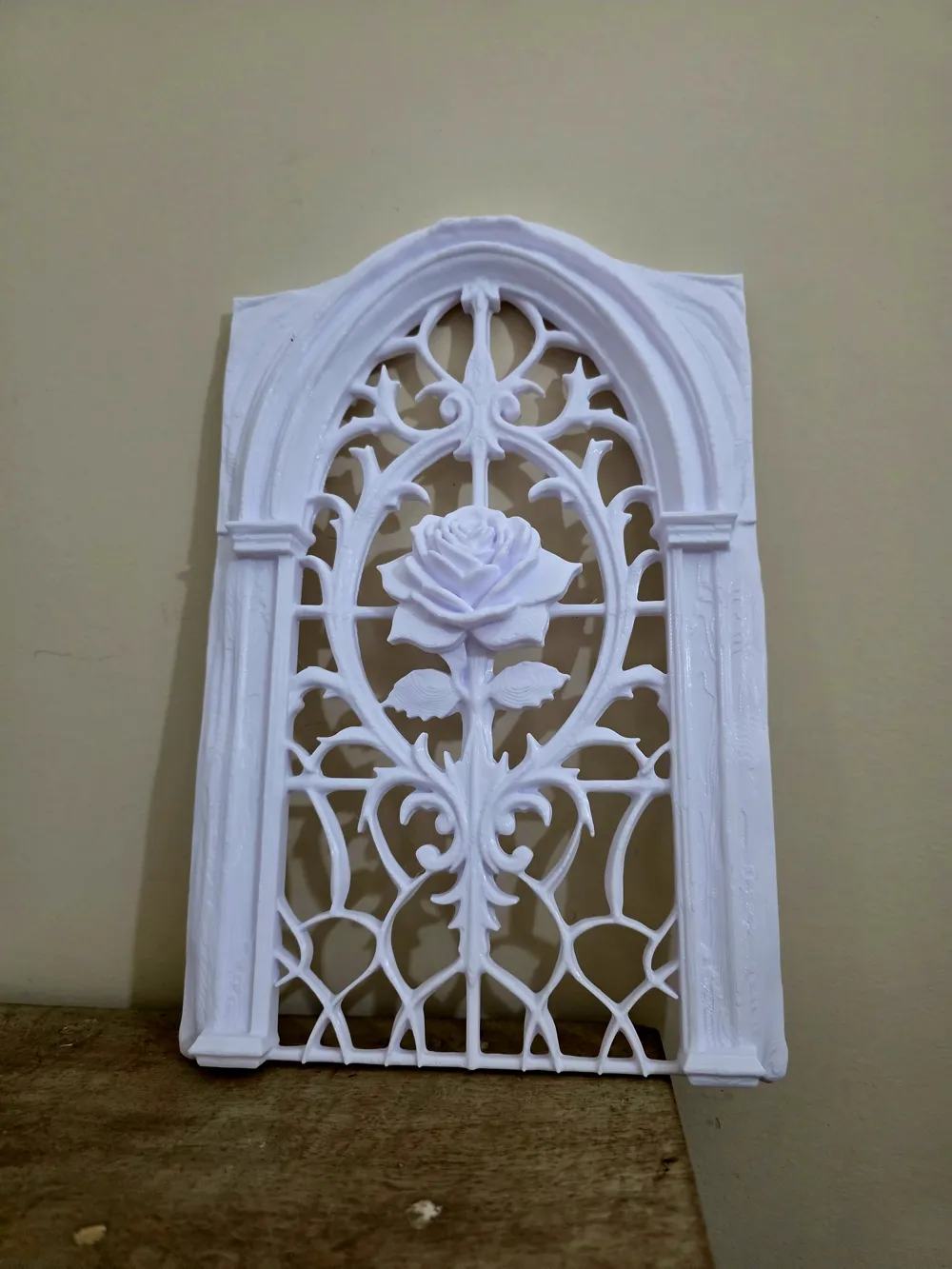 Gothic Bloom - Wall Display - Free 3D Print Model - MakerWorld