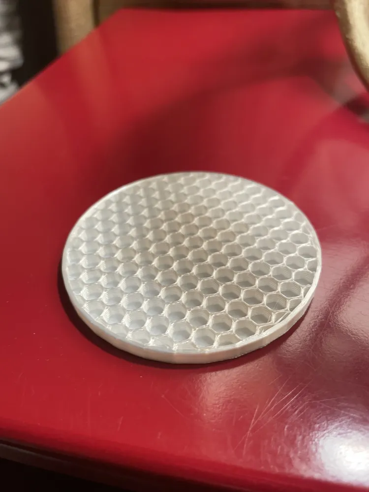 Honeycomb Coaster - Free 3D Print Model - MakerWorld