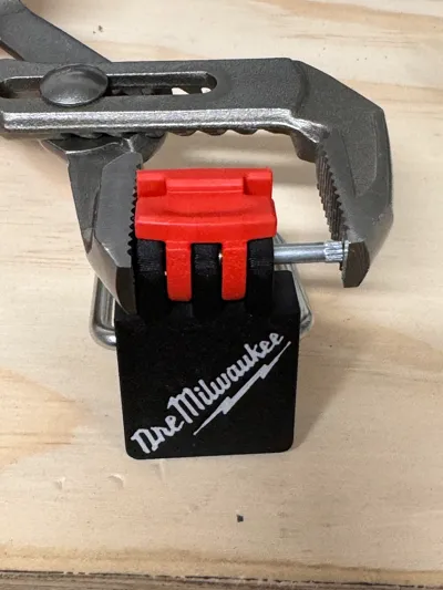 Milwaukee Packout latch_half width_full height_Dremilwaukee by ...