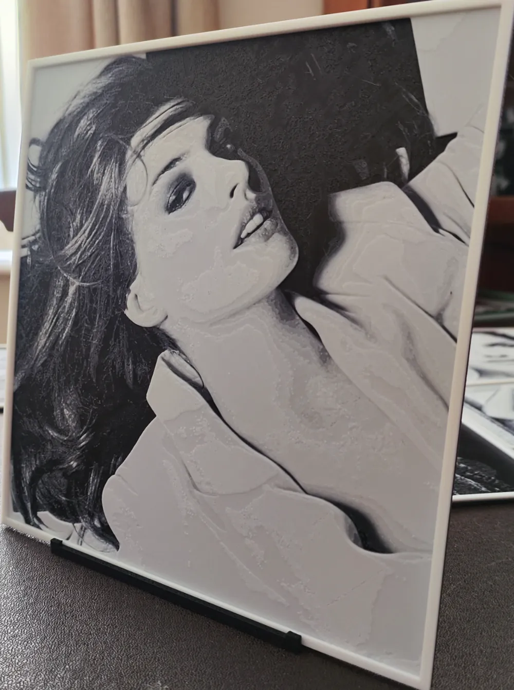 Anne Hathaway HueForge 4 Color by BoDad - MakerWorld