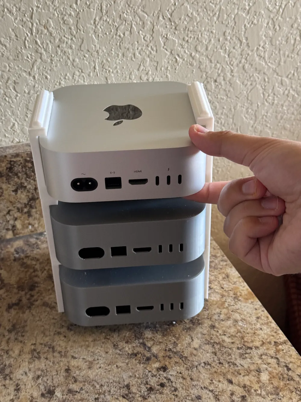 M4 Mac mini Stack by mikechu01 - MakerWorld