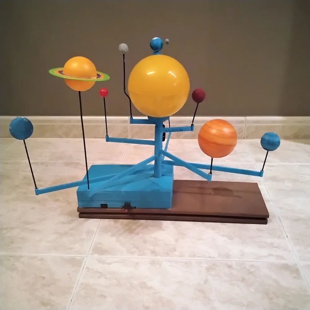 Rotating solar system with dc motor by Adrià MakerWorld: Download Free ...