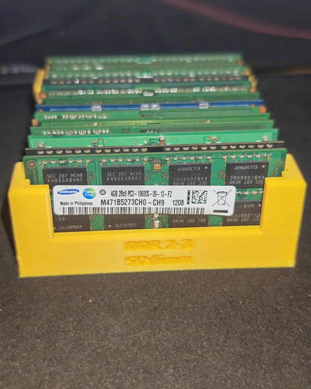 RAM-Halter ddr2 ddr3 SODIMM 15 Steckplätze – Kostenloses 3D-Druckmodell ...