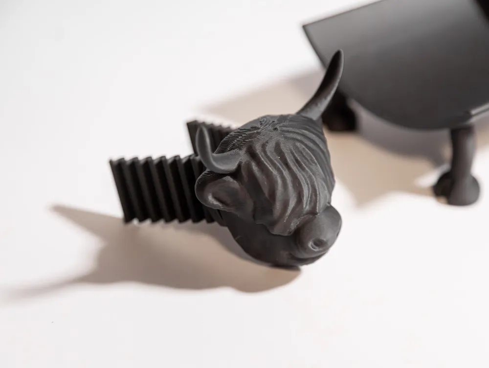 Stylish Highland Cow - Toilet paper holder - Free 3D Print Model ...