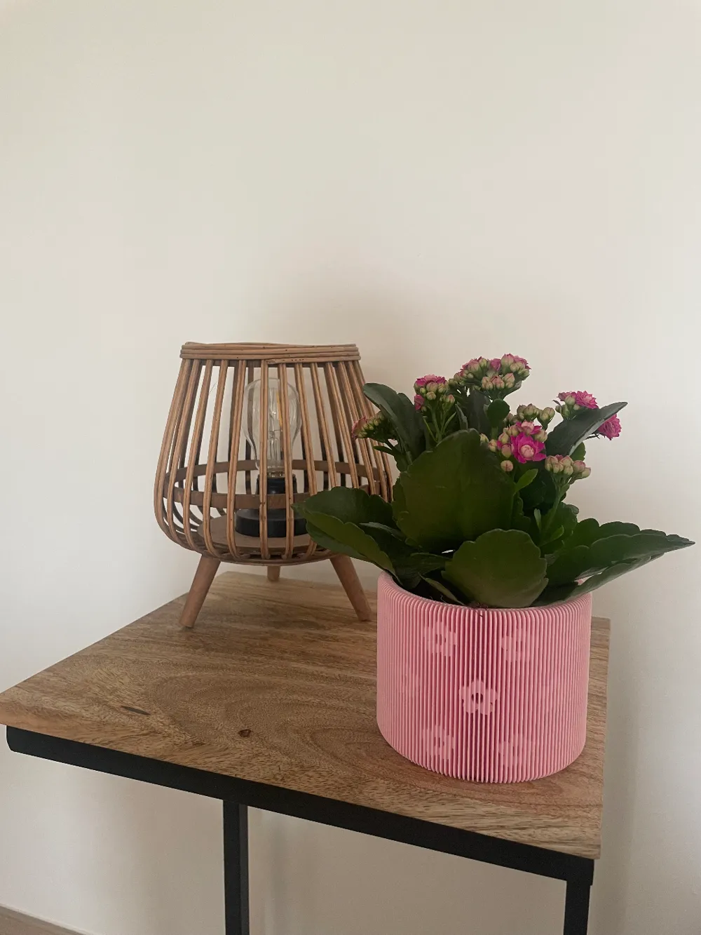 Flowers plant pot by T3D Objects MakerWorld: Download Free 3D Models