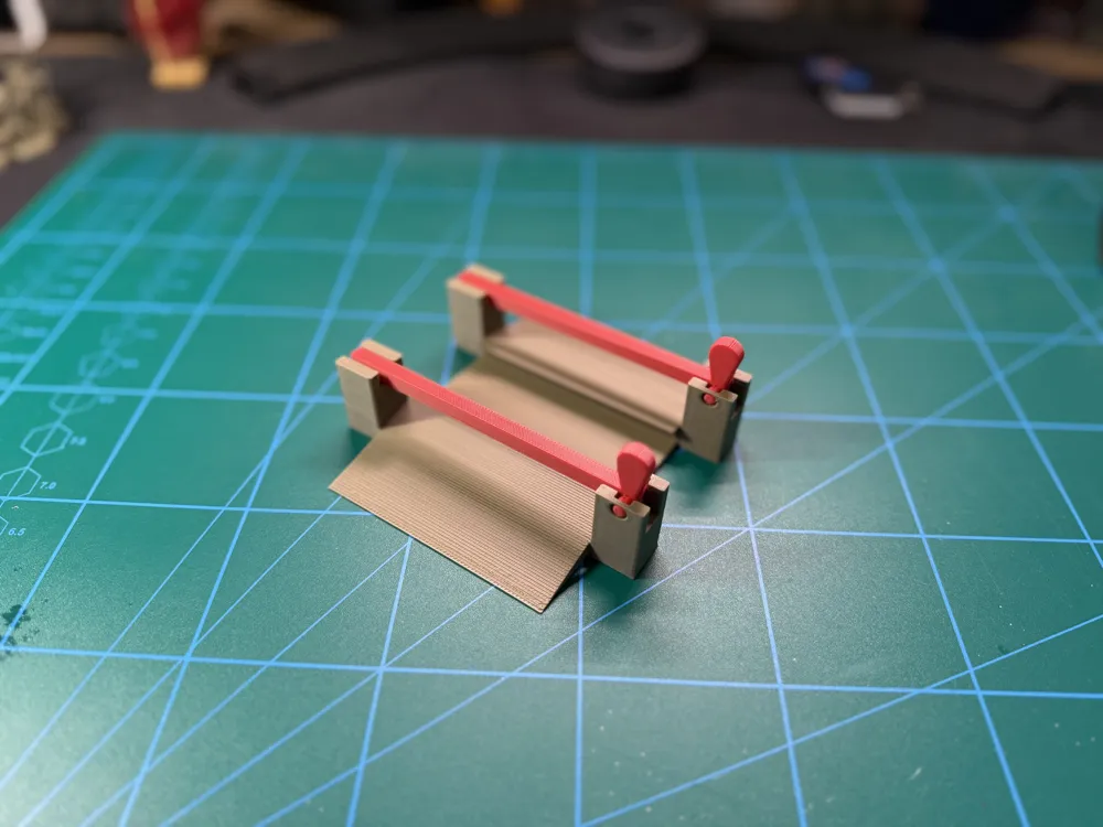 Railroad Level Crossing for Model Train Tracks - Free 3D Print Model ...