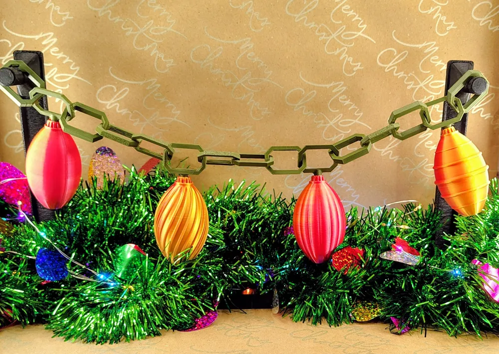Print in Place, Christmas Decoration Chain by Furtim MakerWorld ...