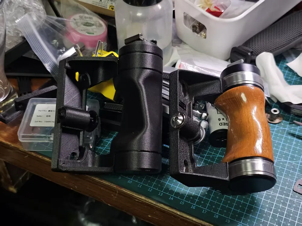 Pentax 67 6x7 67 II Left-Hand Grip - Free 3D Print Model - MakerWorld