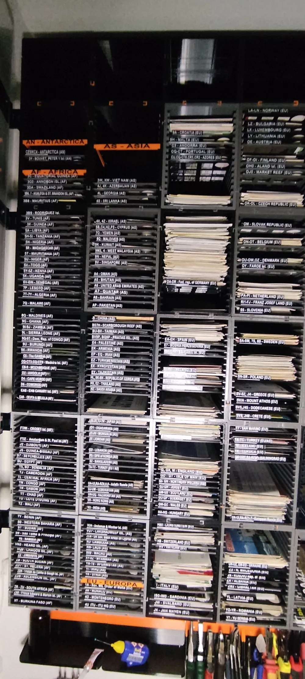 Modular QSL Card Rack by a Ham Radio Operator - Free 3D Print Model ...