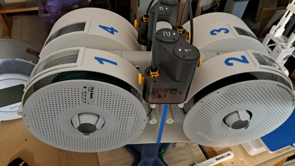 a1 ams lite filament dry box - Free 3D Print Model - MakerWorld