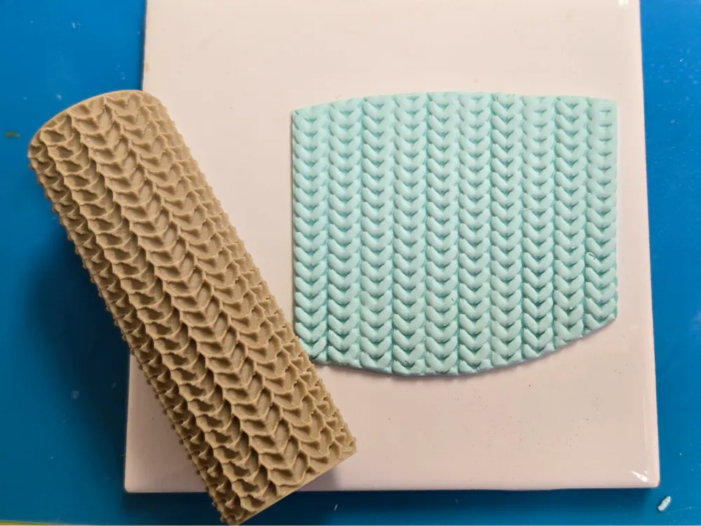 Knitted texture roller - Free 3D Print Model - MakerWorld