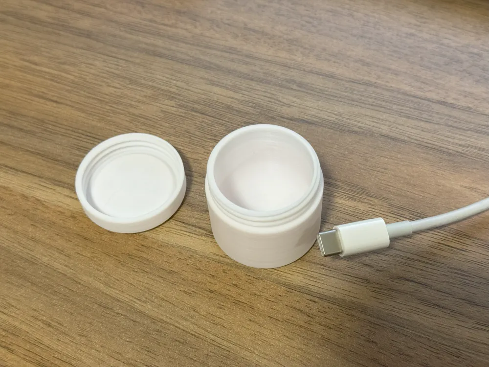 Small Threaded Container with lid - 40mm outside diameter x 35mm height ...