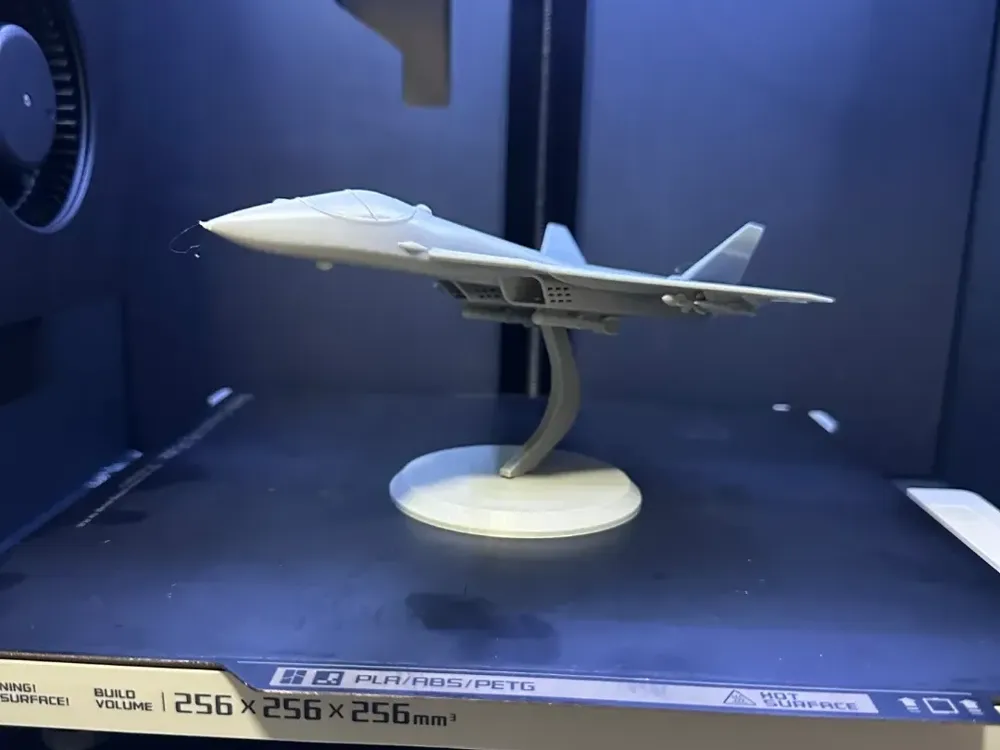 Su-57 Fighter Jet (Smooth Version) - Free 3D Print Model - MakerWorld
