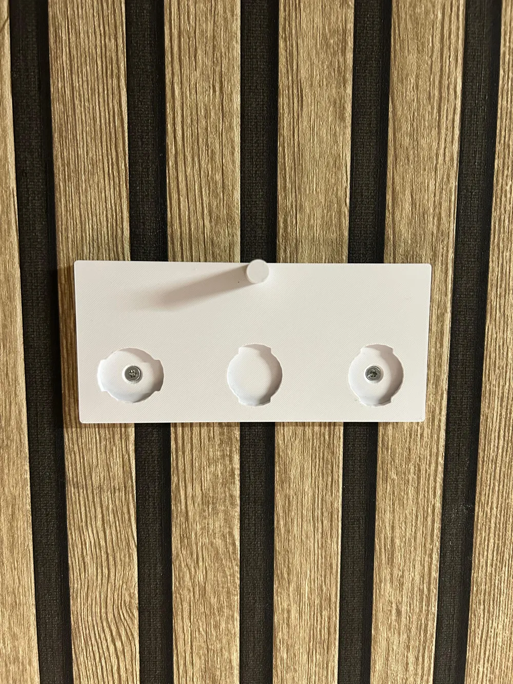 Garmin Wall Mount - Free 3D Print Model - MakerWorld