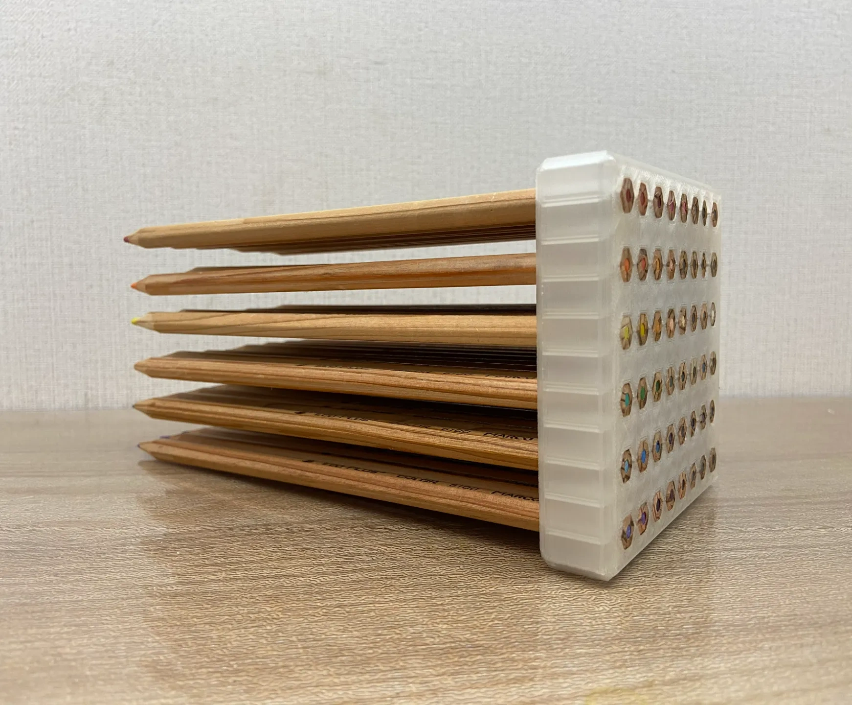 Hexagonal Pencil Case by 高头村的放羊娃 MakerWorld: Download Free 3D Models