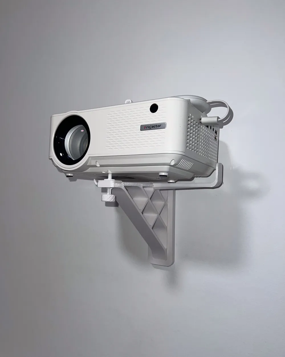 Quick-release projector wall mount - Free 3D Print Model - MakerWorld
