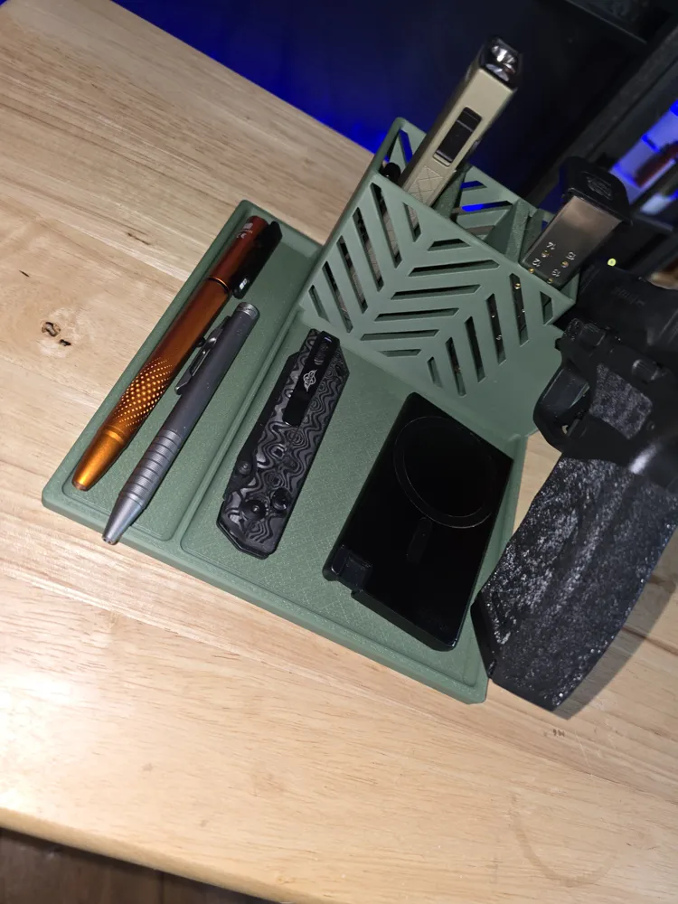 EDC Tray with Pistol Holder - Free 3D Print Model - MakerWorld