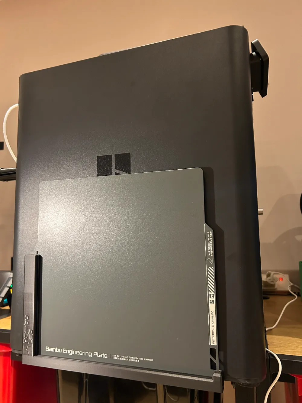 Super Slim Bambu Printer Plate storage P1S P1P etc by KENPRINT - MakerWorld