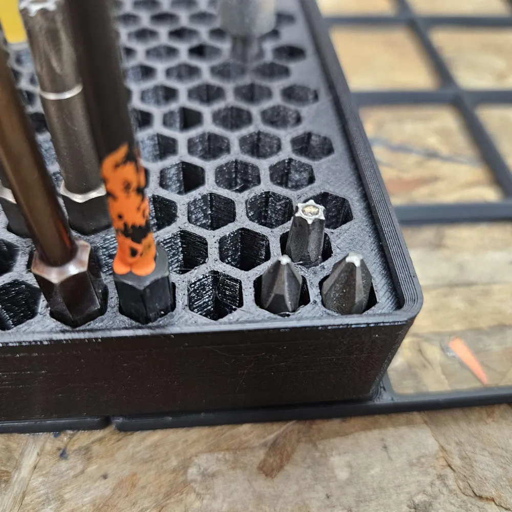 Long Hex Bit Holder (136 bits) Gridfinity 3x2 Remixed by Connor MakerWorld: Download Free 3D Models