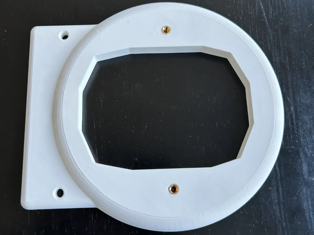 Offset smoke detector mounting plate by Bdhibbs7 - MakerWorld