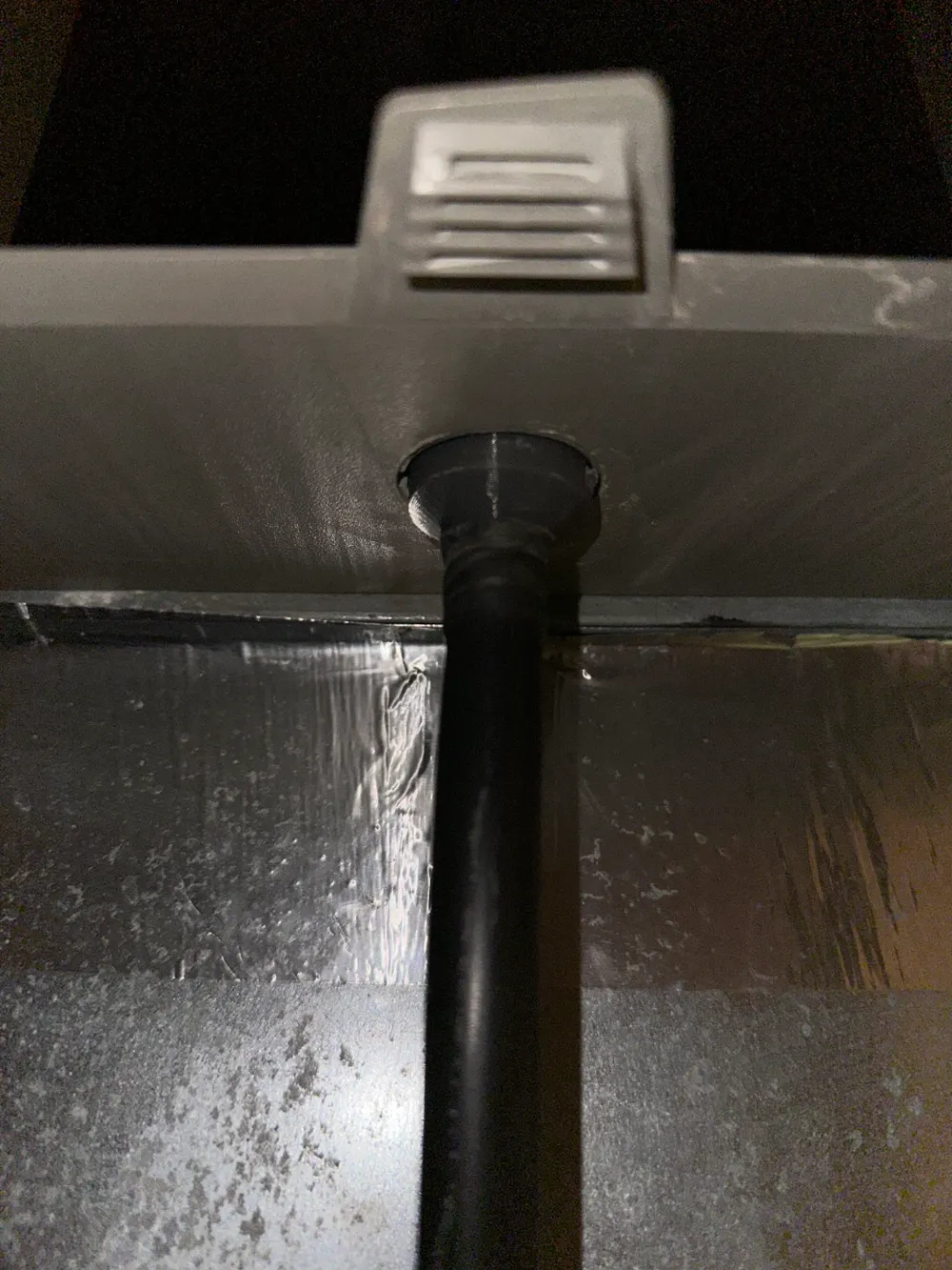 Humidifier drain spud | fits Aprilaire 4223 by oaktech - MakerWorld