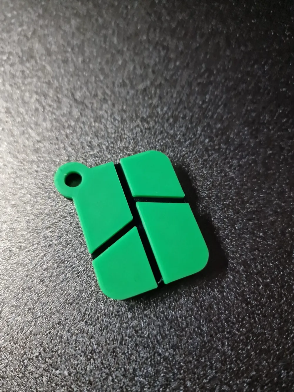 Bambu Lab keychain by Joni Pietilä - MakerWorld