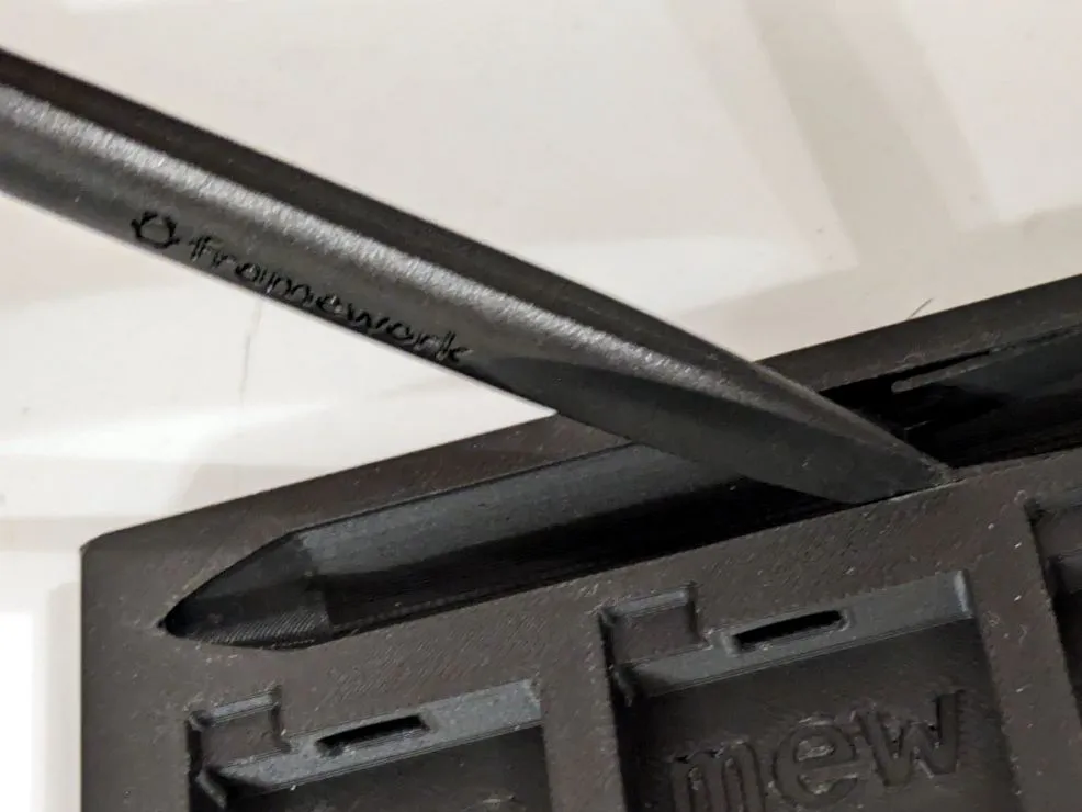 Case for Framework screwdriver and 4 cards by itworkslol MakerWorld ...