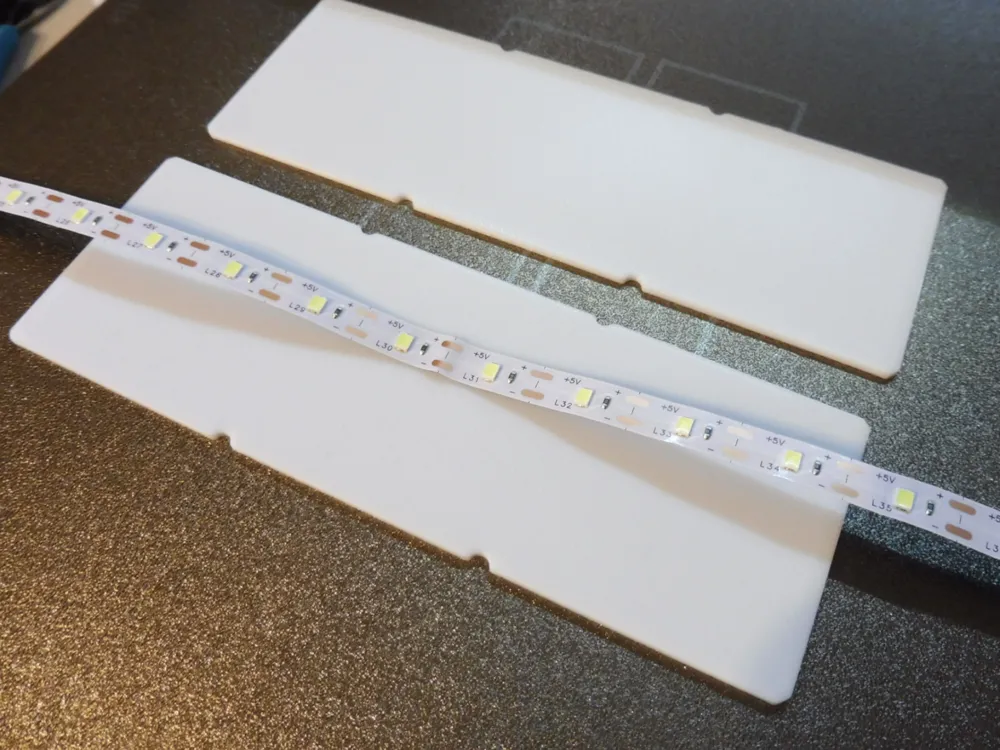 Lithophane Plate for LED Strip Light by dachipsMakerWorld: Download ...