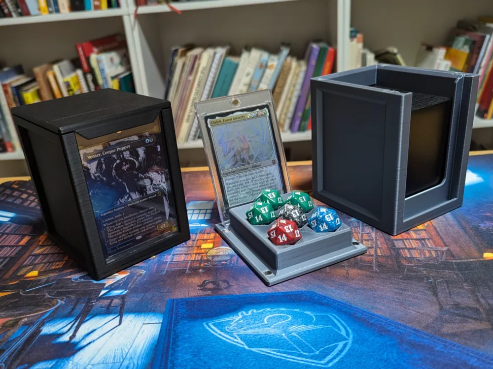 MTG Commander Display Deck Box for 35pt Mag Case by Cincinnati Squirrel ...