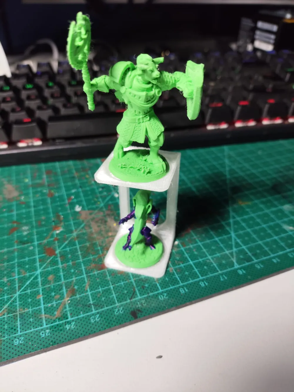 Parametric FLY minis stand for D&D, 40K o TTRPG by Calcetin MakerWorld ...