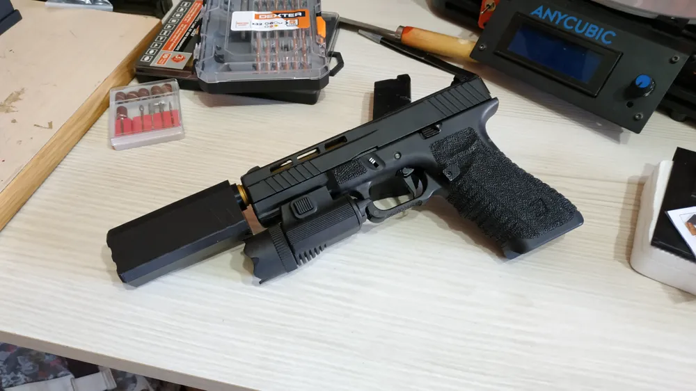 Airsoft Square Silencer / Suppressor by deividp9519 - MakerWorld