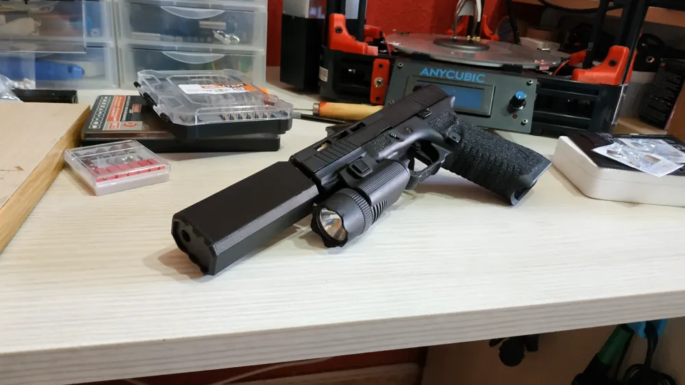 Airsoft Square Silencer / Suppressor by deividp9519 - MakerWorld