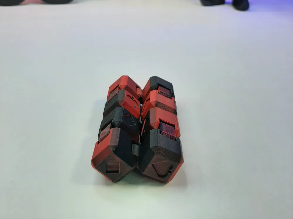 INFINITY FIDGET CUBE - Free 3D Print Model - MakerWorld