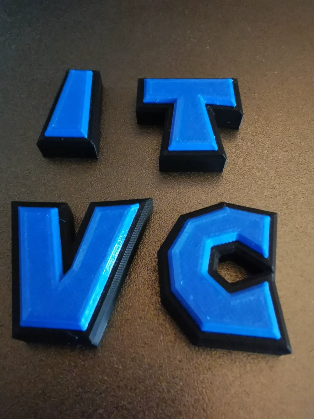 Super Mario Letter V by FM3DPrints - MakerWorld