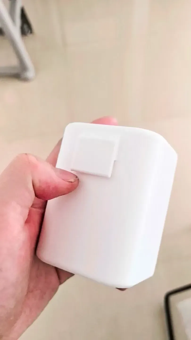 One-Handed Small Box by iamlunch - MakerWorld