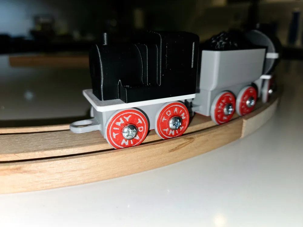 Chain Chassis . Coupled Cars . Tiny Train System by SFYoungMakerWorld ...