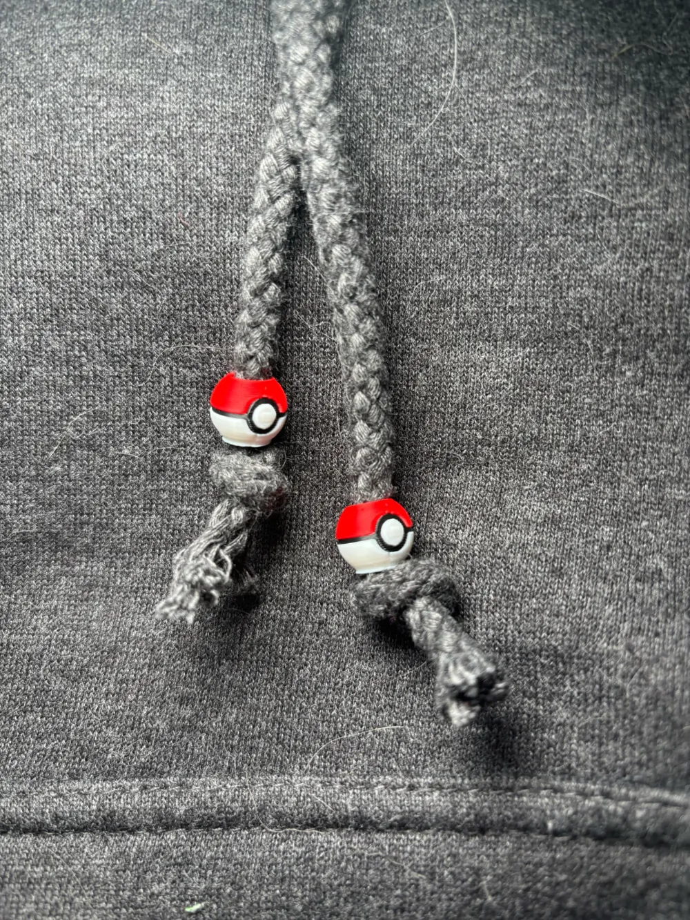 Pokéball Drawstring Charms/Beads - 12mm by MartyMaker - MakerWorld