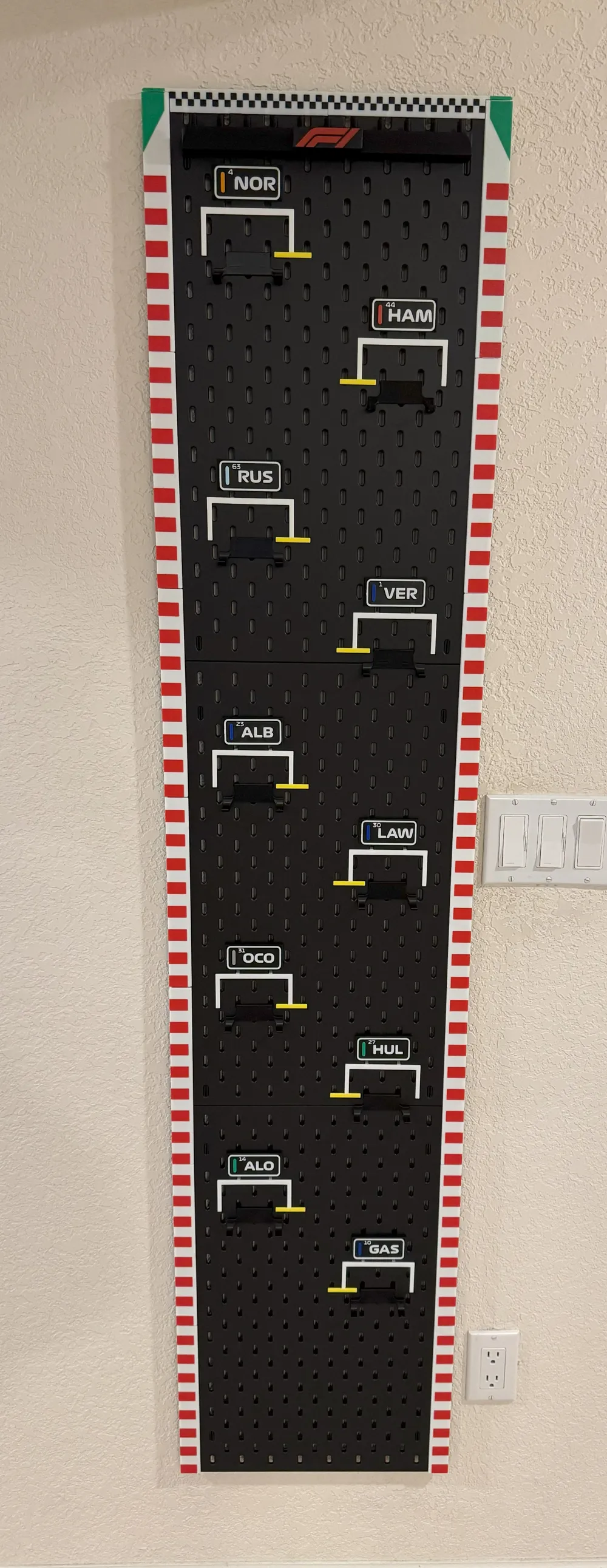 F1 Speed Champions Name Plate Holder by AudiBoyJP MakerWorld: Download ...