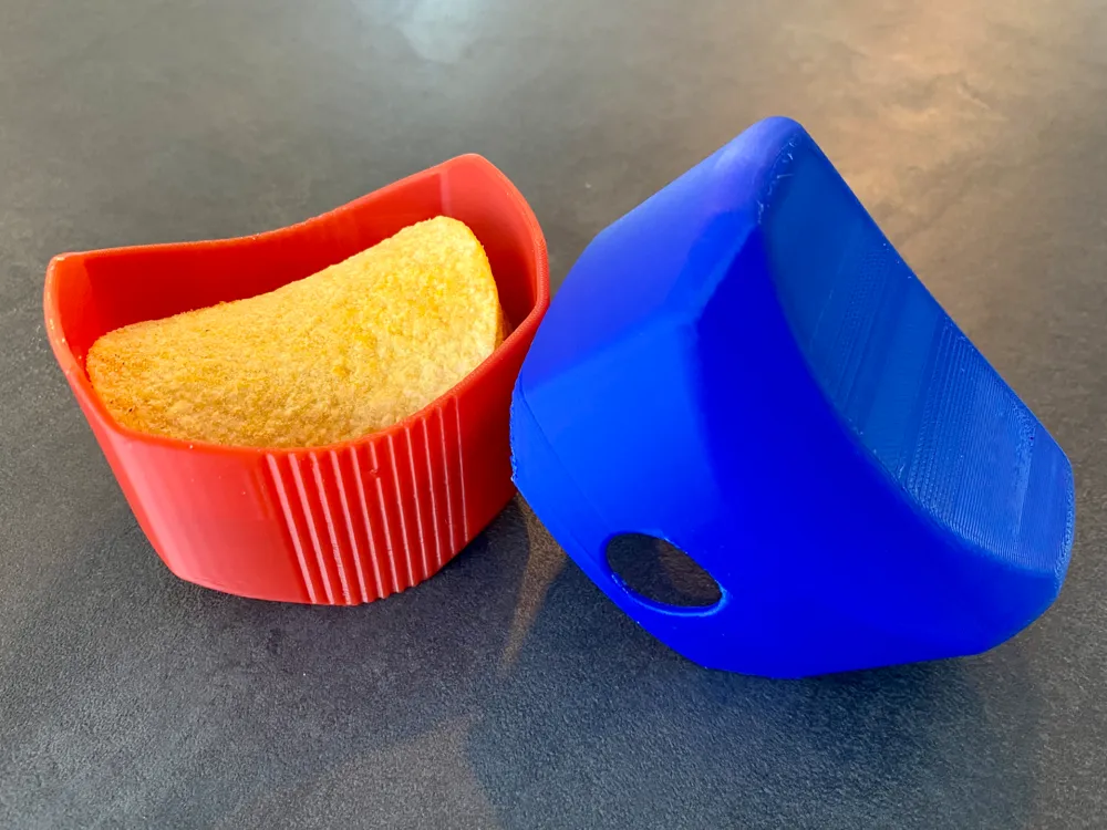 Vintage Pringles Pot (replica) - Free 3D Print Model - MakerWorld