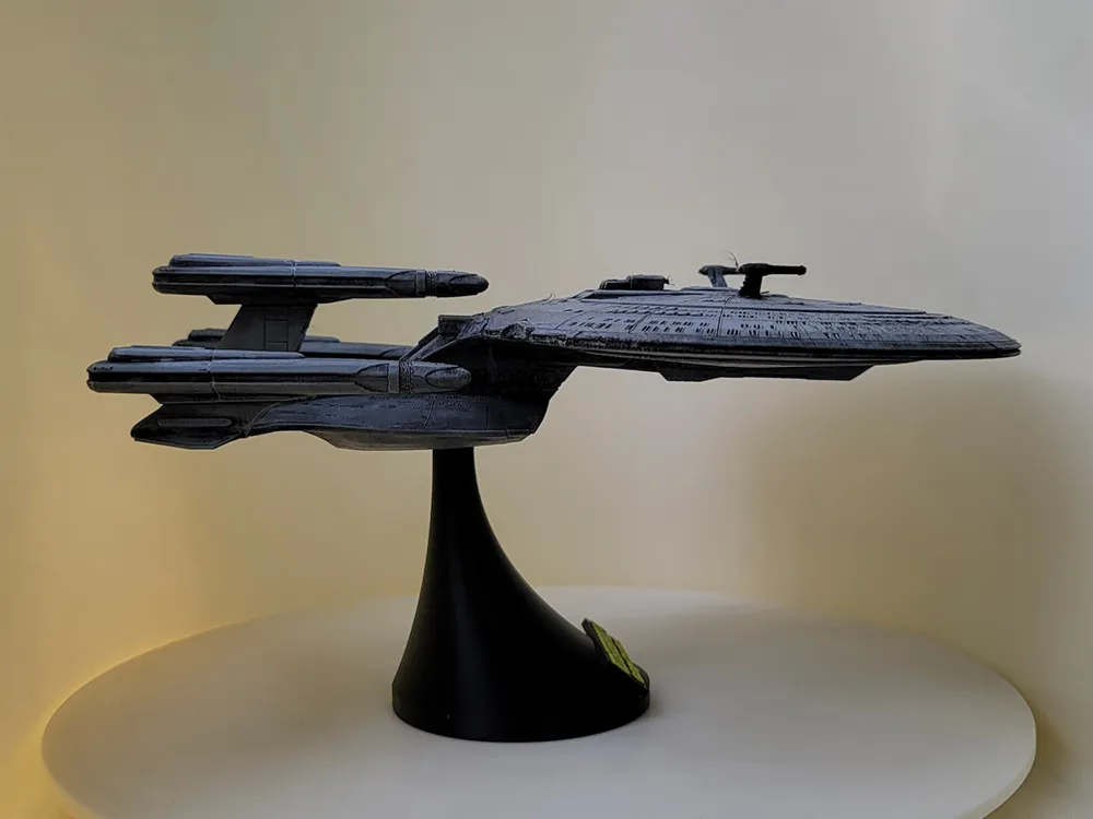 USS Enterprise-D Refit by donmegel MakerWorld: Download Free 3D Models