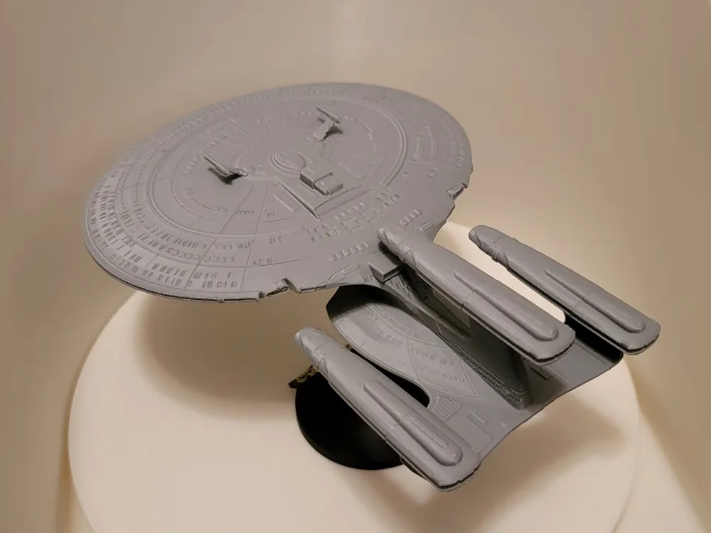 USS Enterprise-D Refit by donmegel MakerWorld: Download Free 3D Models