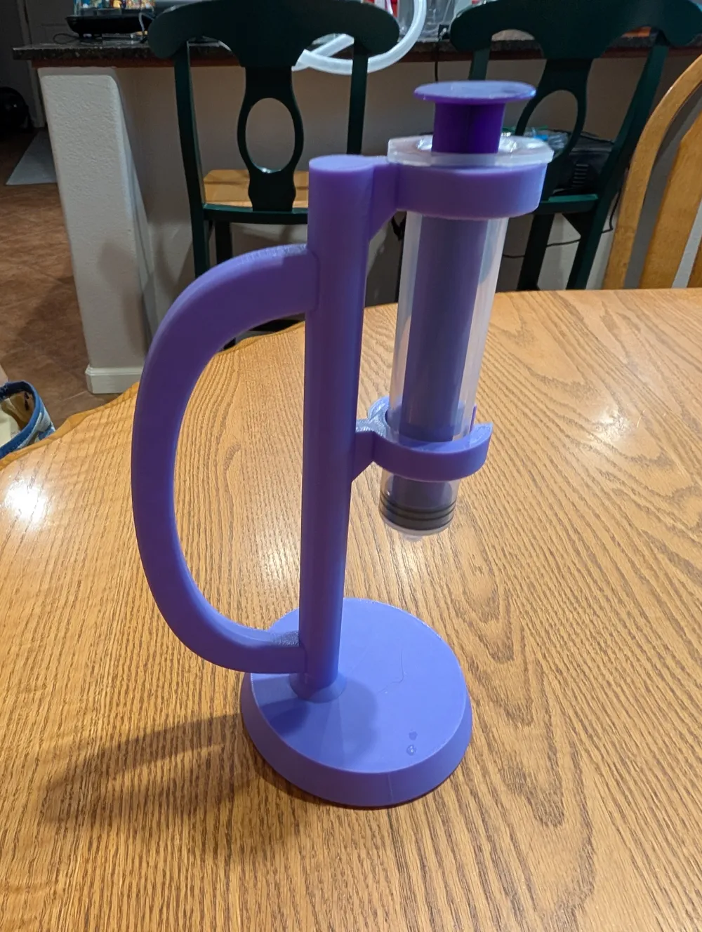 喂食管支架 60毫升 - 免费 3D 打印模型 - MakerWorld