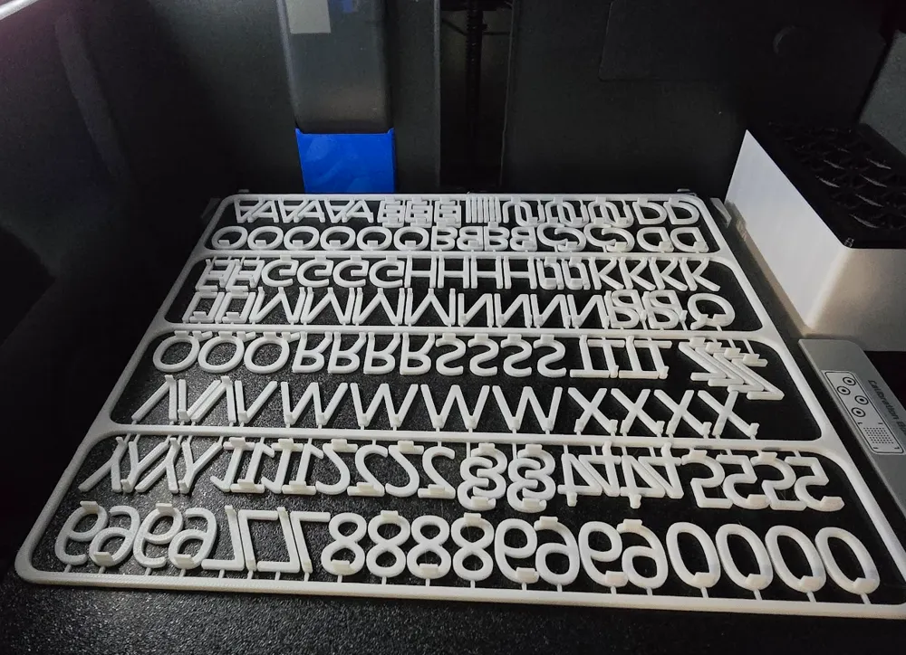 Snap-A-Letter! Letterboard Letters by Carlos_Gwn - MakerWorld